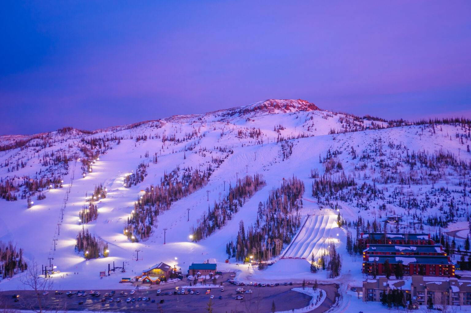 The Best Guide to Brian Head Ski Resort: Skiing, Lodging, and More